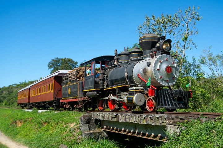 María Fumasa Caisara y el viaje en tren más hermoso del mundo están ...