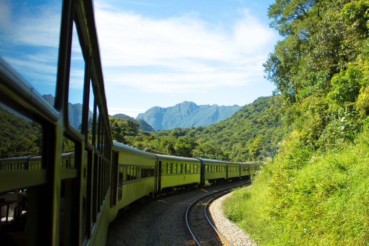 María Fumasa Caisara y el viaje en tren más hermoso del mundo están ...